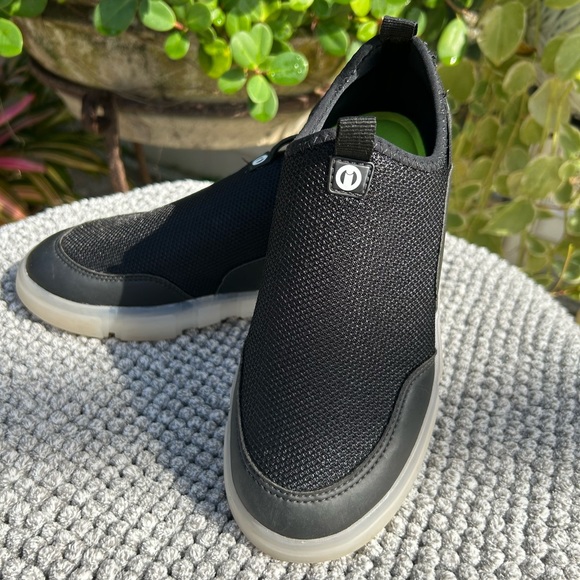 Shoes | Itween Light Up Sneakers | Poshmark